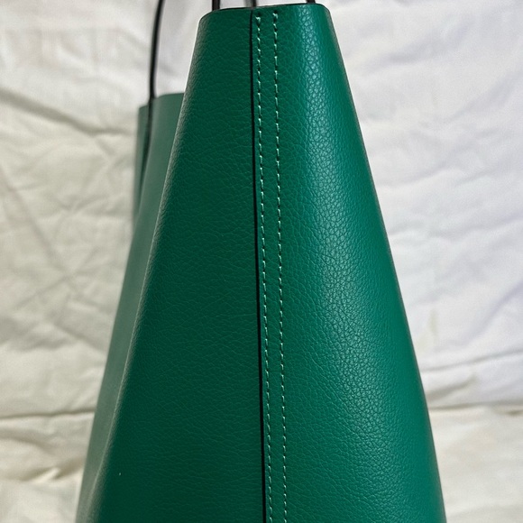 kate spade | Bags | Authentic Kate Spade Reversible Tote | Poshmark